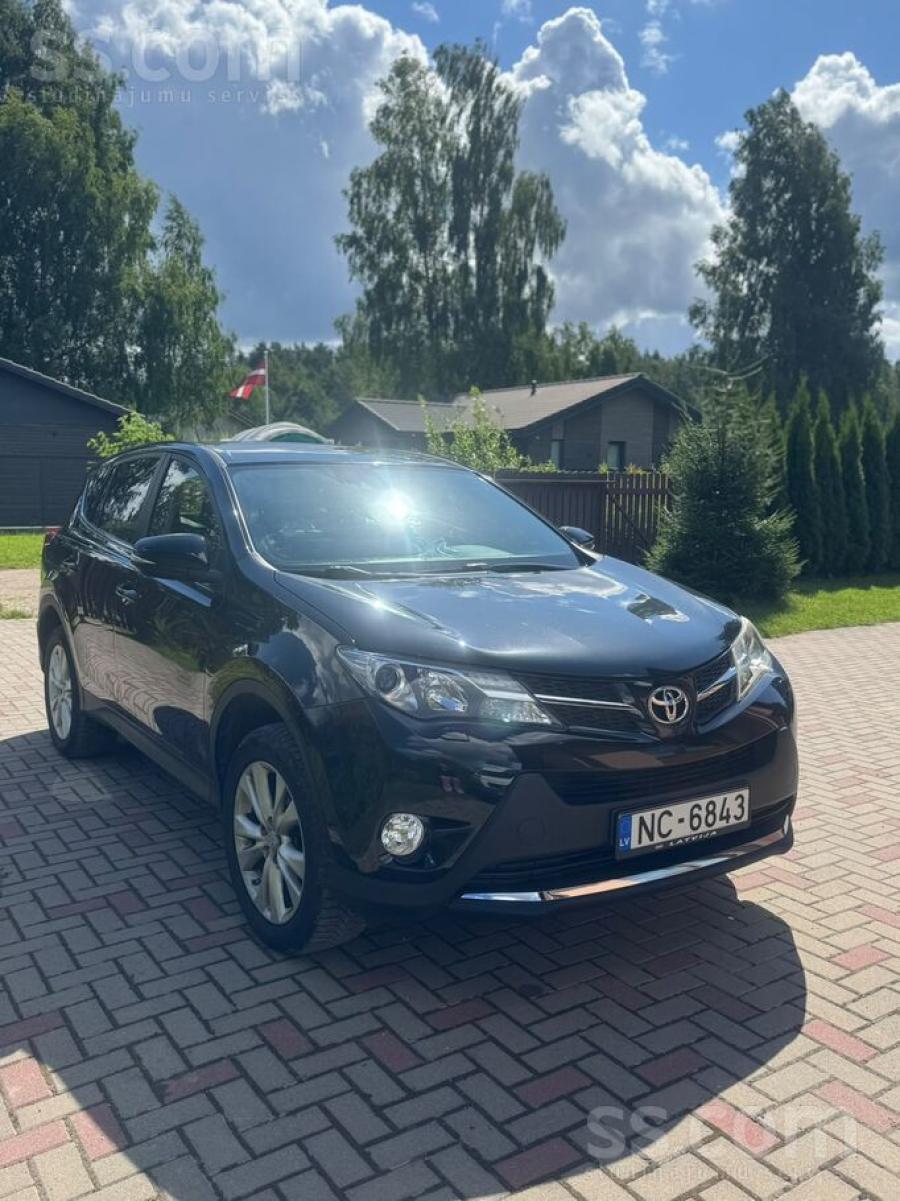 Melns Toyota RAV4 2014 Rīga, ar dzinēja tilpumu 2.20 L un nobraukumu 193 tūkst. km par 11500 €, foto 11 vietnē AUTOMOTO.COM.LV