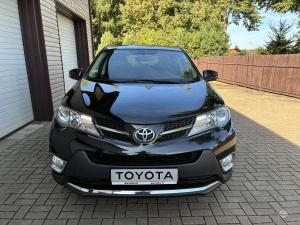Black Toyota RAV4 2014 in Siauliai, with an engine capacity of 2.00 L and mileage of 249 thousand km for 10990 €, photo 3 on AUTOMOTO.COM.LV