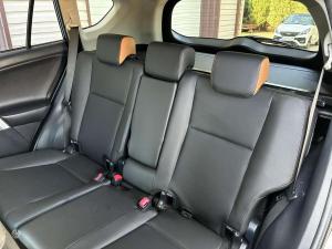 Black Toyota RAV4 2014 in Siauliai, with an engine capacity of 2.00 L and mileage of 249 thousand km for 10990 €, photo 26 on AUTOMOTO.COM.LV