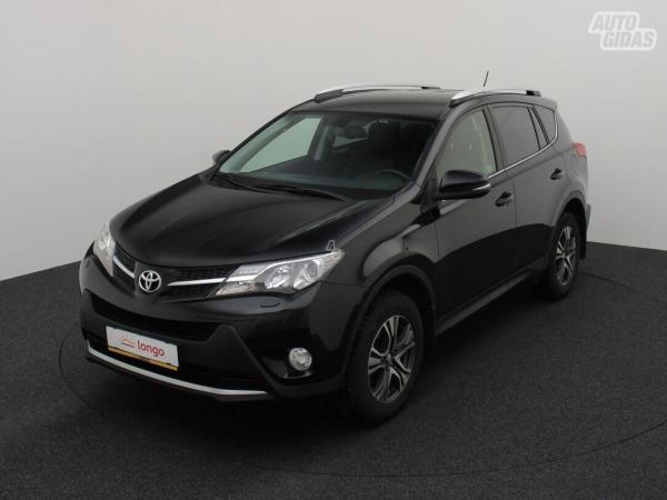 Black Toyota RAV4 2015 in Vilnius, with an engine capacity of 2.00 L and mileage of 181 thousand km for 13899 €, photo 1 on AUTOMOTO.COM.LV