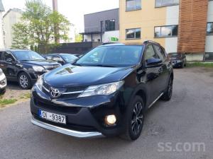 Melns Toyota RAV4 2015 Daugavpils, ar dzinēja tilpumu 2.20 L un nobraukumu 0 tūkst. km par 11850 €, foto  vietnē AUTOMOTO.COM.LV
