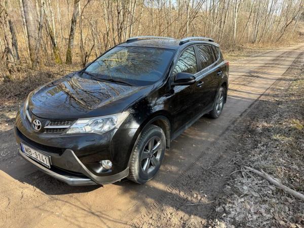 Melns Toyota RAV4 2015 Aizkraukle, ar dzinēja tilpumu 2.00 L un nobraukumu 245 tūkst. km par 10500 €, foto 4 vietnē AUTOMOTO.COM.LV