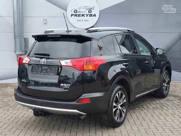 Melns Toyota RAV4 2015 Ramučiai, ar dzinēja tilpumu 2.20 L un nobraukumu 168 tūkst. km par 13950 €, foto 9 vietnē AUTOMOTO.COM.LV