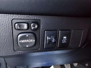 Black Toyota RAV4 2015 in Vilnius, with an engine capacity of 2.00 L and mileage of 171 thousand km for 13500 €, photo 18 on AUTOMOTO.COM.LV
