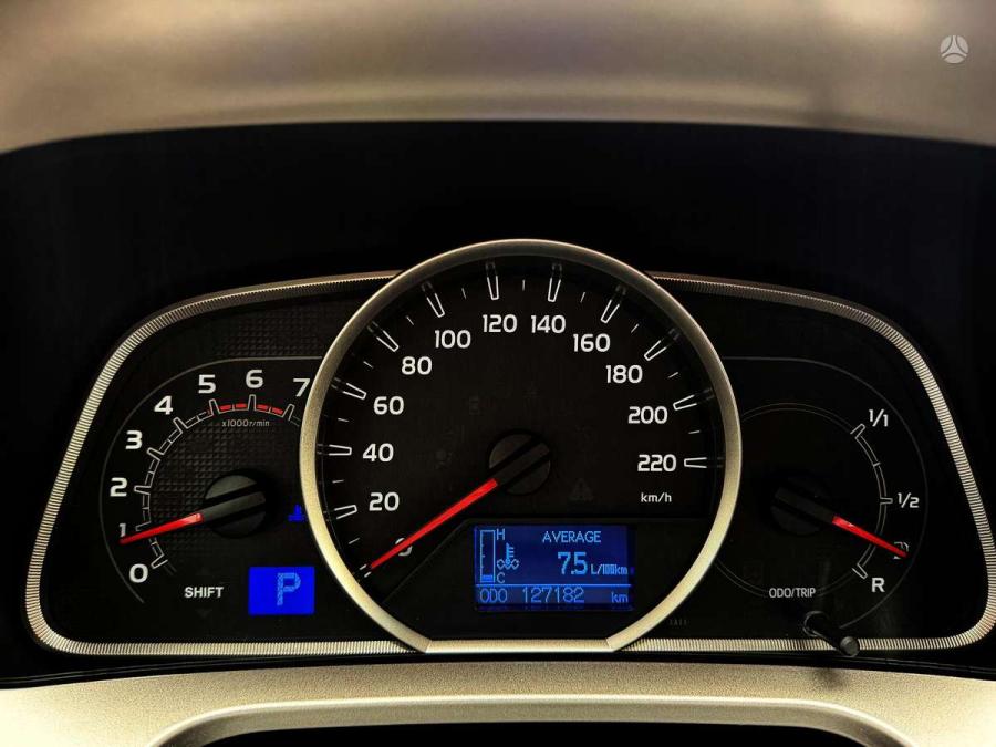 Melns Toyota RAV4 2015 Kauņa, ar dzinēja tilpumu 2.23 L un nobraukumu 127 tūkst. km par 14300 €, foto 10 vietnē AUTOMOTO.COM.LV