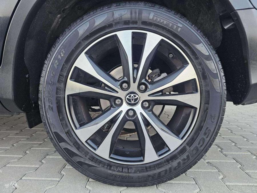 Melns Toyota RAV4 2015 Viļņa, ar dzinēja tilpumu 2.00 L un nobraukumu 171 tūkst. km par 11800 €, foto 10 vietnē AUTOMOTO.COM.LV