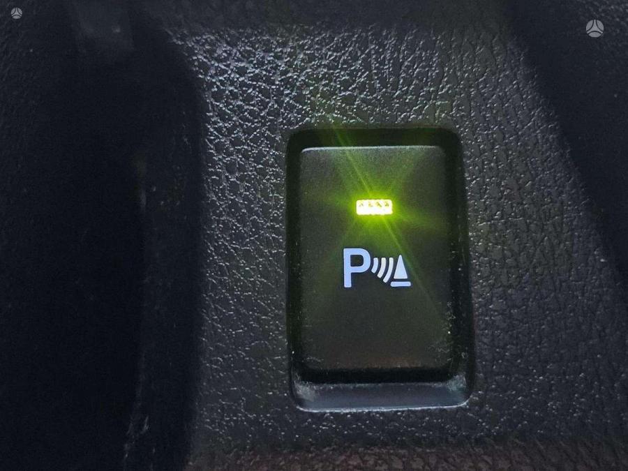 Melns Toyota RAV4 2015 Viļņa, ar dzinēja tilpumu 2.00 L un nobraukumu 171 tūkst. km par 11800 €, foto 16 vietnē AUTOMOTO.COM.LV