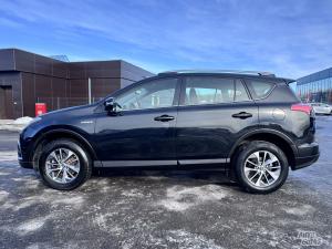 Melns Toyota RAV4 2016 Viļņa, ar dzinēja tilpumu 2.50 L un nobraukumu 205 tūkst. km par 16350 €, foto 5 vietnē AUTOMOTO.COM.LV
