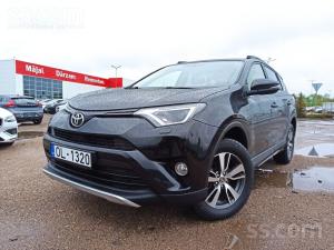 Melns Toyota RAV4 2016 Daugavpils, ar dzinēja tilpumu 2.00 L un nobraukumu 0 tūkst. km par 14700 €, foto  vietnē AUTOMOTO.COM.LV