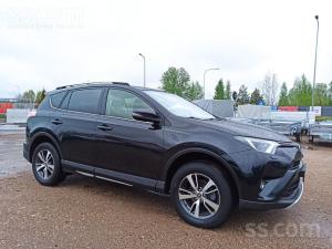 Melns Toyota RAV4 2016 Daugavpils, ar dzinēja tilpumu 2.00 L un nobraukumu 0 tūkst. km par 14700 €, foto 9 vietnē AUTOMOTO.COM.LV