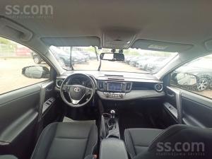 Melns Toyota RAV4 2016 Daugavpils, ar dzinēja tilpumu 2.00 L un nobraukumu 0 tūkst. km par 14700 €, foto 22 vietnē AUTOMOTO.COM.LV