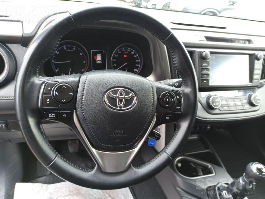 Melns Toyota RAV4 2016 Daugavpils, ar dzinēja tilpumu 2.00 L un nobraukumu 0 tūkst. km par 14700 €, foto 23 vietnē AUTOMOTO.COM.LV