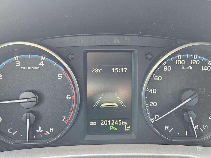 Melns Toyota RAV4 2016 Tauragė, ar dzinēja tilpumu 2.00 L un nobraukumu 201 tūkst. km par 11200 €, foto 5 vietnē AUTOMOTO.COM.LV