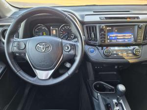 Melns Toyota RAV4 2016 Kauņa, ar dzinēja tilpumu 2.49 L un nobraukumu 213 tūkst. km par 15950 €, foto 15 vietnē AUTOMOTO.COM.LV