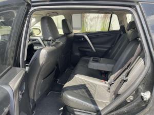 Melns Toyota RAV4 2016 Viļņa, ar dzinēja tilpumu 2.50 L un nobraukumu 249 tūkst. km par 11999 €, foto 20 vietnē AUTOMOTO.COM.LV