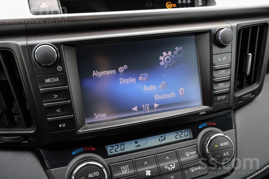Melns Toyota RAV4 2016 Jelgava, ar dzinēja tilpumu 2.00 L un nobraukumu 0 tūkst. km par 12990 €, foto 18 vietnē AUTOMOTO.COM.LV