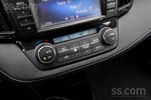 Melns Toyota RAV4 2016 Jelgava, ar dzinēja tilpumu 2.00 L un nobraukumu 0 tūkst. km par 12990 €, foto 19 vietnē AUTOMOTO.COM.LV