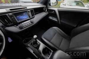Melns Toyota RAV4 2016 Jelgava, ar dzinēja tilpumu 2.00 L un nobraukumu 0 tūkst. km par 12990 €, foto 21 vietnē AUTOMOTO.COM.LV