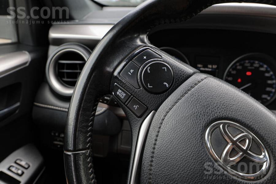 Melns Toyota RAV4 2016 Jelgava, ar dzinēja tilpumu 2.00 L un nobraukumu 0 tūkst. km par 12990 €, foto 23 vietnē AUTOMOTO.COM.LV