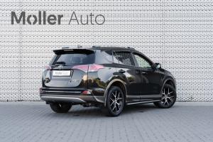 Black Toyota RAV4 2016 in Marupe, with an engine capacity of 2.00 L and mileage of 138 thousand km for 17800 €, photo 5 on AUTOMOTO.COM.LV