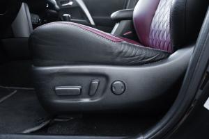 Black Toyota RAV4 2016 in Marupe, with an engine capacity of 2.00 L and mileage of 138 thousand km for 17800 €, photo 9 on AUTOMOTO.COM.LV