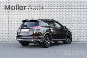Melns Toyota RAV4 2016 Rīga, ar dzinēja tilpumu 2.00 L un nobraukumu 138 tūkst. km par 17800 €, foto 5 vietnē AUTOMOTO.COM.LV
