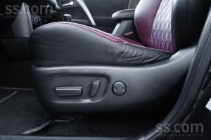 Melns Toyota RAV4 2016 Rīga, ar dzinēja tilpumu 2.00 L un nobraukumu 138 tūkst. km par 17800 €, foto 9 vietnē AUTOMOTO.COM.LV