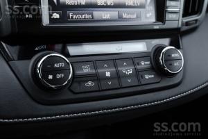 Melns Toyota RAV4 2016 Rīga, ar dzinēja tilpumu 2.00 L un nobraukumu 138 tūkst. km par 17800 €, foto 19 vietnē AUTOMOTO.COM.LV