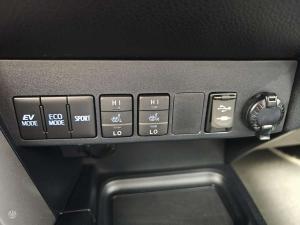 Melns Toyota RAV4 2016 Viļņa, ar dzinēja tilpumu 2.49 L un nobraukumu 187 tūkst. km par 16450 €, foto 18 vietnē AUTOMOTO.COM.LV
