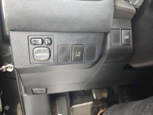 Melns Toyota RAV4 2016 Viļņa, ar dzinēja tilpumu 2.49 L un nobraukumu 187 tūkst. km par 16450 €, foto 19 vietnē AUTOMOTO.COM.LV