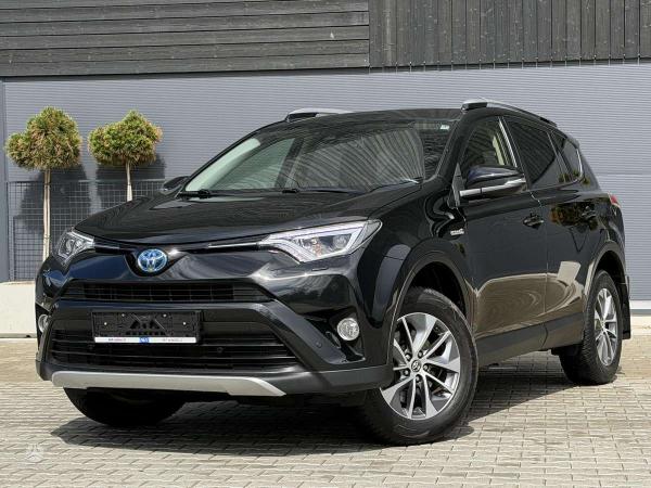 Melns Toyota RAV4 2016 Šauļi, ar dzinēja tilpumu 2.49 L un nobraukumu 126 tūkst. km par 17650 €, foto 1 vietnē AUTOMOTO.COM.LV