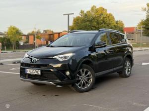 Melns Toyota RAV4 2016 Šauļi, ar dzinēja tilpumu 2.49 L un nobraukumu 310 tūkst. km par 14499 €, foto 5 vietnē AUTOMOTO.COM.LV