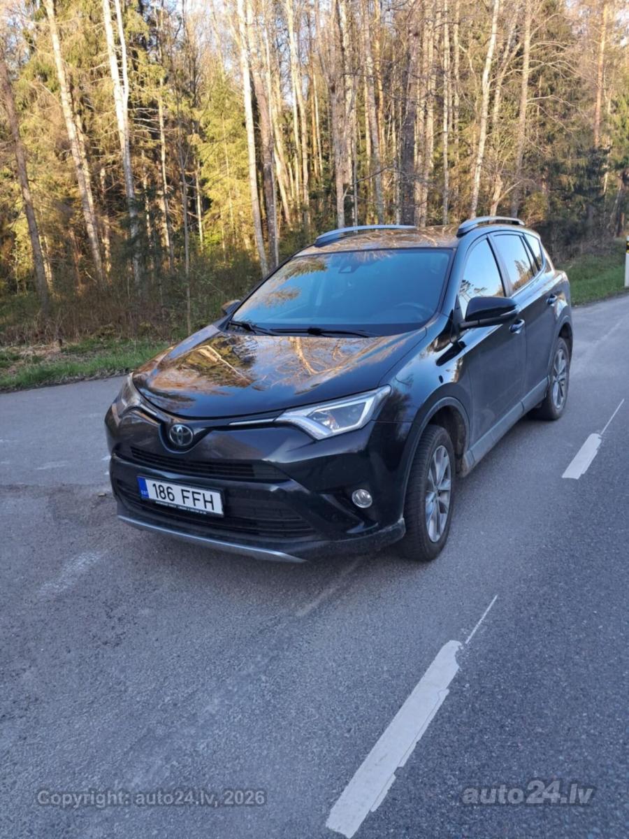 Melns Toyota RAV4 2017 Tallina, ar dzinēja tilpumu 2.00 L un nobraukumu 264 tūkst. km par 8200 €, foto 1 vietnē AUTOMOTO.COM.LV