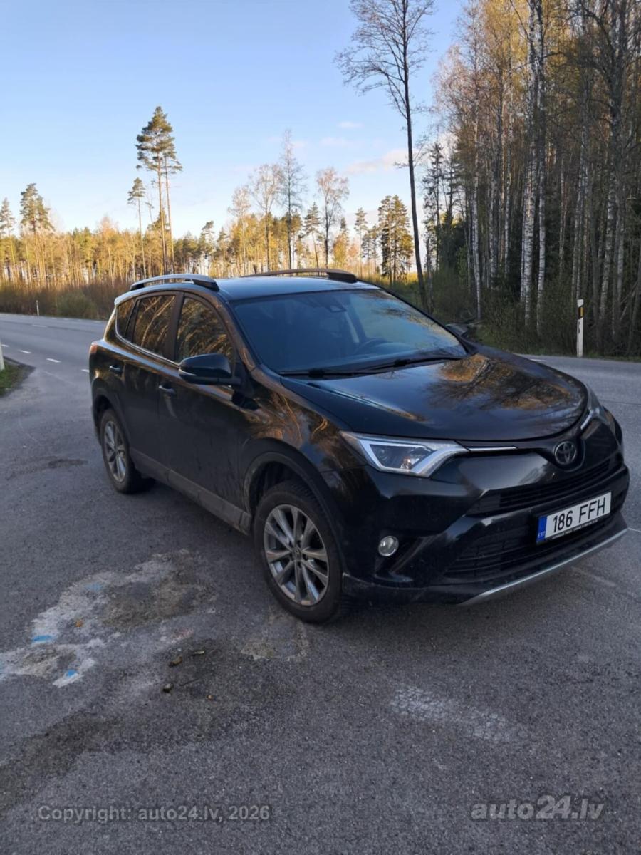 Melns Toyota RAV4 2017 Tallina, ar dzinēja tilpumu 2.00 L un nobraukumu 264 tūkst. km par 8200 €, foto 3 vietnē AUTOMOTO.COM.LV