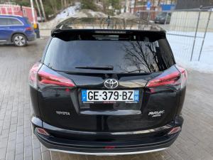 Melns Toyota RAV4 2017 Viļņa, ar dzinēja tilpumu 2.00 L un nobraukumu 100 tūkst. km par 14500 €, foto 8 vietnē AUTOMOTO.COM.LV