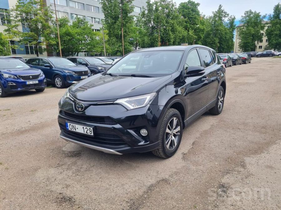 Melns Toyota RAV4 2017 Jelgava, ar dzinēja tilpumu 2.00 L un nobraukumu 0 tūkst. km par 14490 €, foto 5 vietnē AUTOMOTO.COM.LV