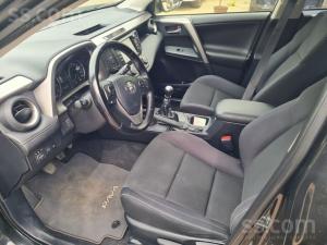Melns Toyota RAV4 2017 Jelgava, ar dzinēja tilpumu 2.00 L un nobraukumu 0 tūkst. km par 14490 €, foto 13 vietnē AUTOMOTO.COM.LV