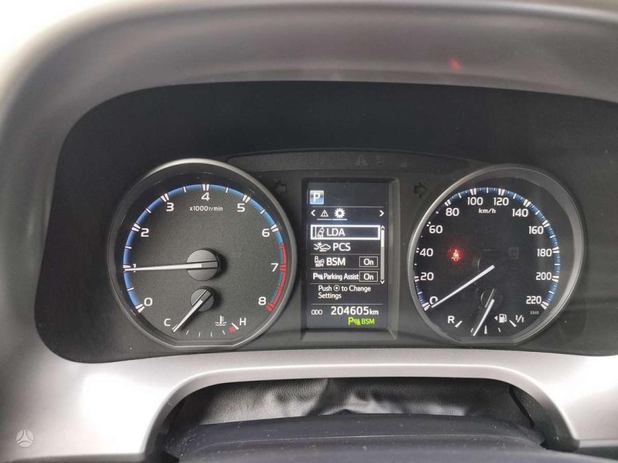 Melns Toyota RAV4 2017 Utena, ar dzinēja tilpumu 1.99 L un nobraukumu 205 tūkst. km par 14700 €, foto 13 vietnē AUTOMOTO.COM.LV