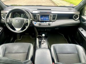 Melns Toyota RAV4 2017 Kauņa, ar dzinēja tilpumu 2.49 L un nobraukumu 236 tūkst. km par 15999 €, foto 12 vietnē AUTOMOTO.COM.LV