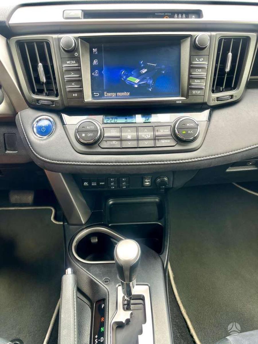 Melns Toyota RAV4 2017 Kauņa, ar dzinēja tilpumu 2.49 L un nobraukumu 236 tūkst. km par 15999 €, foto 14 vietnē AUTOMOTO.COM.LV