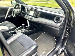 Melns Toyota RAV4 2017 Kauņa, ar dzinēja tilpumu 2.49 L un nobraukumu 236 tūkst. km par 15999 €, foto 21 vietnē AUTOMOTO.COM.LV