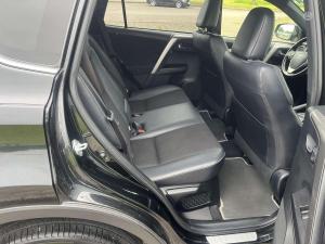 Melns Toyota RAV4 2017 Kauņa, ar dzinēja tilpumu 2.49 L un nobraukumu 236 tūkst. km par 15999 €, foto 26 vietnē AUTOMOTO.COM.LV