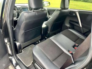 Melns Toyota RAV4 2017 Kauņa, ar dzinēja tilpumu 2.49 L un nobraukumu 236 tūkst. km par 15999 €, foto 27 vietnē AUTOMOTO.COM.LV