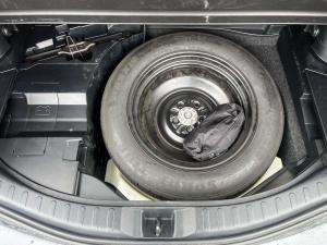 Melns Toyota RAV4 2017 Kauņa, ar dzinēja tilpumu 2.49 L un nobraukumu 236 tūkst. km par 15999 €, foto 30 vietnē AUTOMOTO.COM.LV