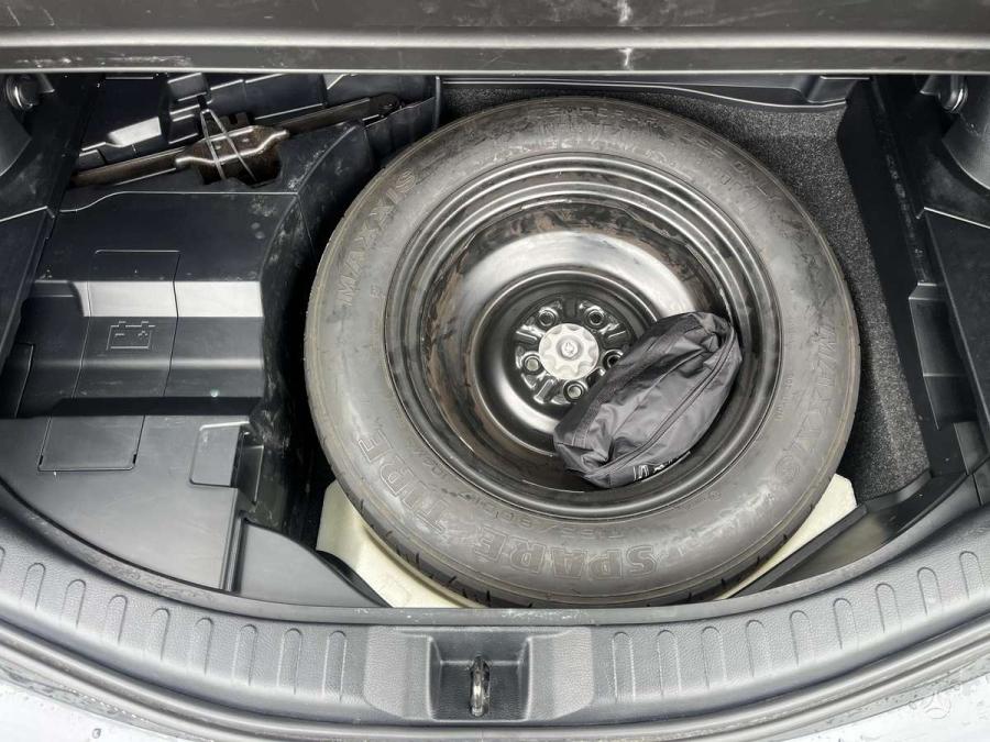 Melns Toyota RAV4 2017 Kauņa, ar dzinēja tilpumu 2.49 L un nobraukumu 236 tūkst. km par 15999 €, foto 30 vietnē AUTOMOTO.COM.LV