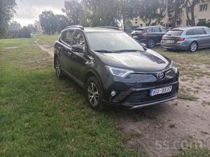 Melns Toyota RAV4 2017 Liepāja, ar dzinēja tilpumu 2.00 L un nobraukumu 246 tūkst. km par 14000 €, foto 6 vietnē AUTOMOTO.COM.LV