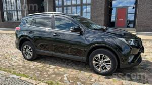 Melns Toyota RAV4 2018 Rīga, ar dzinēja tilpumu 2.50 L un nobraukumu 120 tūkst. km par 17450 €, foto 15 vietnē AUTOMOTO.COM.LV