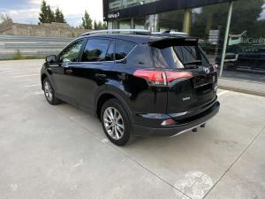 Melns Toyota RAV4 2018 Viļņa, ar dzinēja tilpumu 2.49 L un nobraukumu 132 tūkst. km par 19350 €, foto 4 vietnē AUTOMOTO.COM.LV