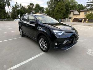 Melns Toyota RAV4 2018 Viļņa, ar dzinēja tilpumu 2.49 L un nobraukumu 132 tūkst. km par 19350 €, foto 9 vietnē AUTOMOTO.COM.LV