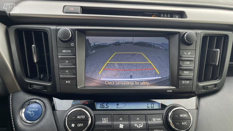 Black Toyota RAV4 2018 in Marijampole, with an engine capacity of 2.50 L and mileage of 172 thousand km for 16900 €, photo 30 on AUTOMOTO.COM.LV